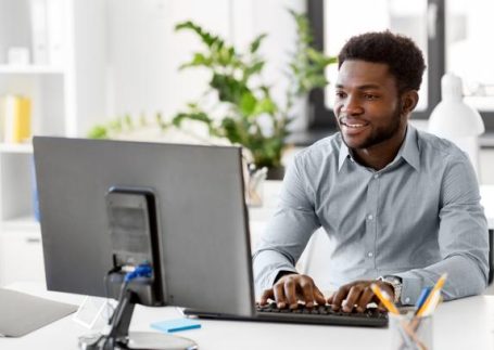 Fiche métier Assistant(e) import-export — ifocop