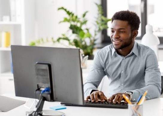 Fiche métier Assistant(e) import-export — ifocop