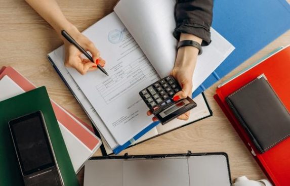 Fiche métier Assistant(e) comptable — IFOCOP